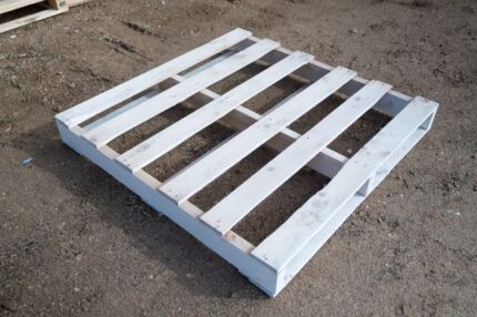 1-Tonne Capacity 1165mm x 1165mm x 130mm Recycled Pallet (Wooden ...
